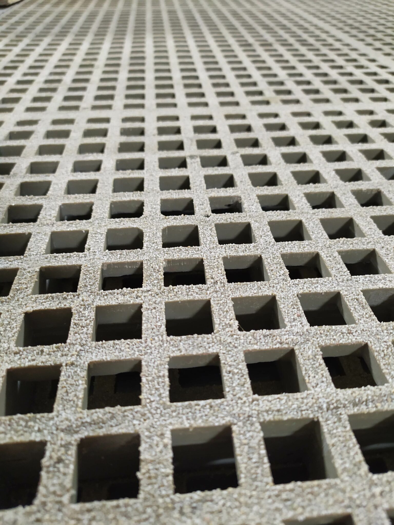 Caillebotis Polyester en Suisse – AS PRV INNOV